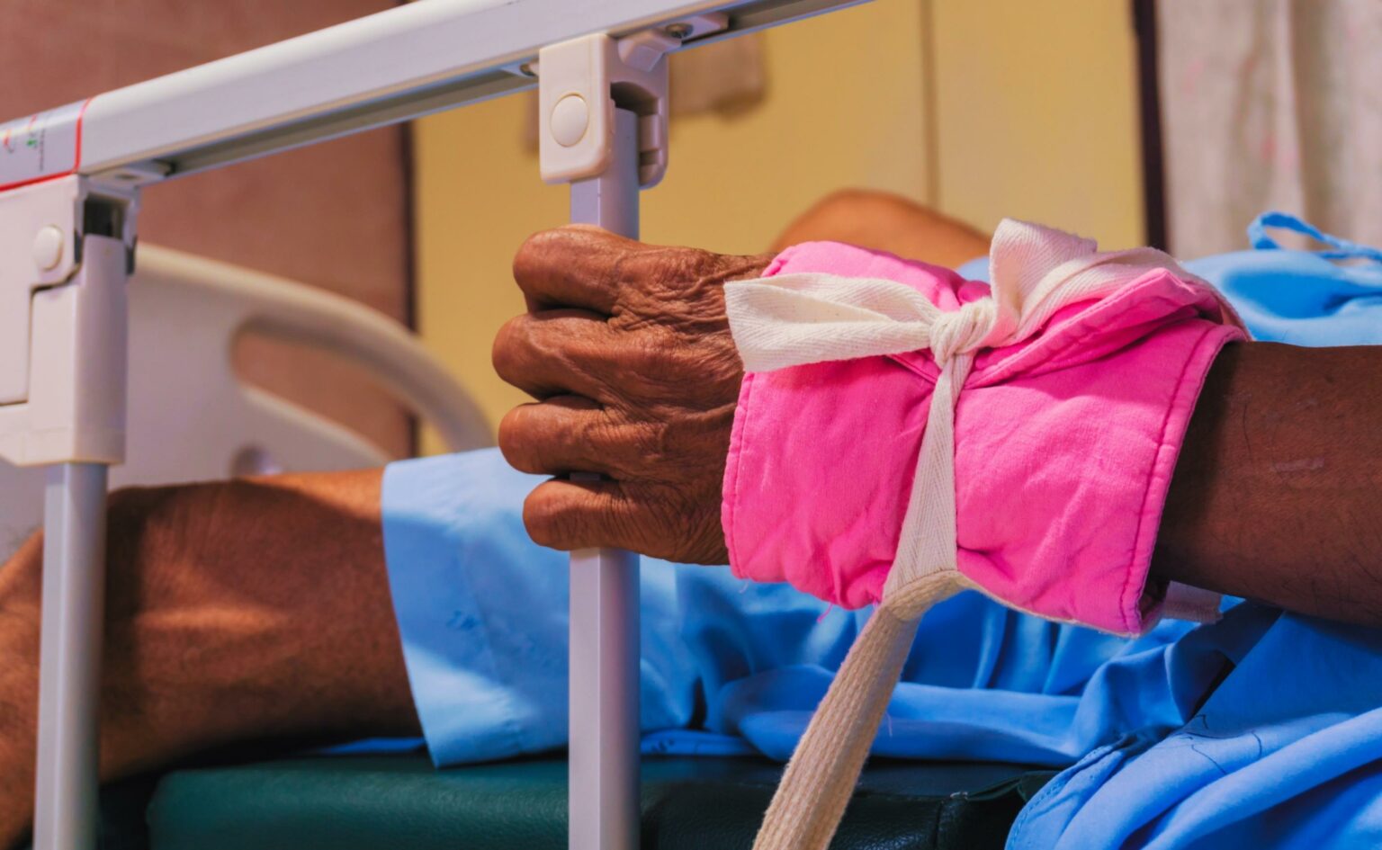 Physical Restraints in Nursing Homes | Law Offices of George T. Bochanis